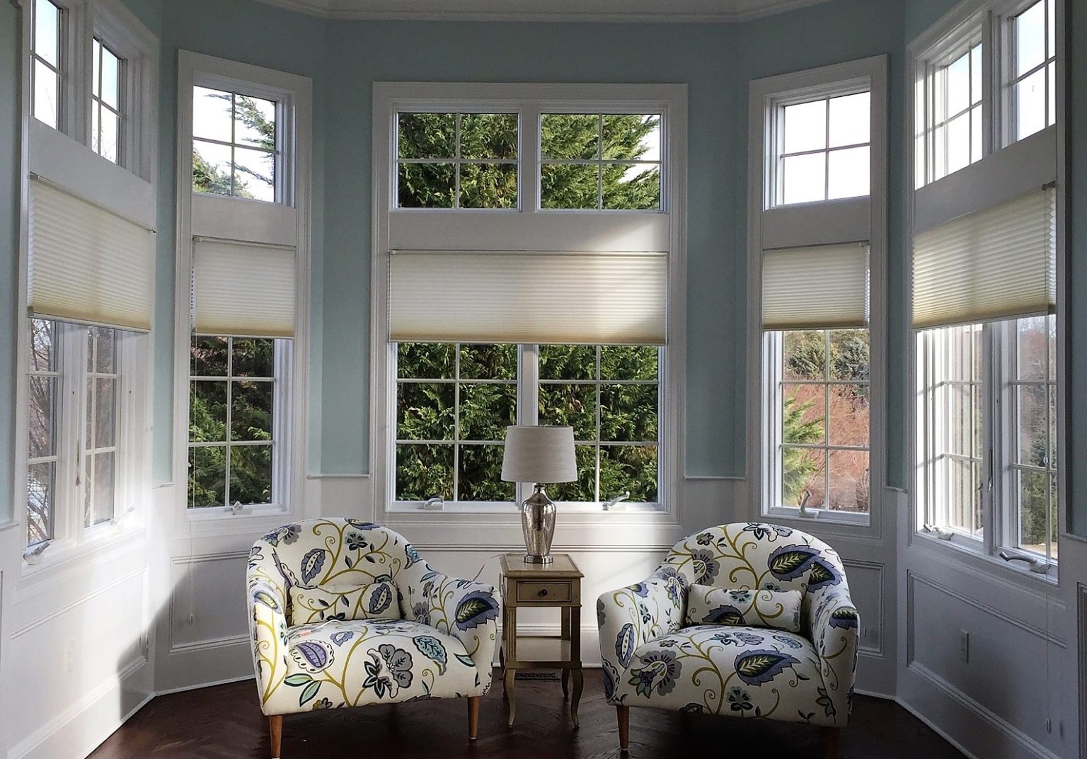 The Best Window Covering For Your Bay Window | Covers